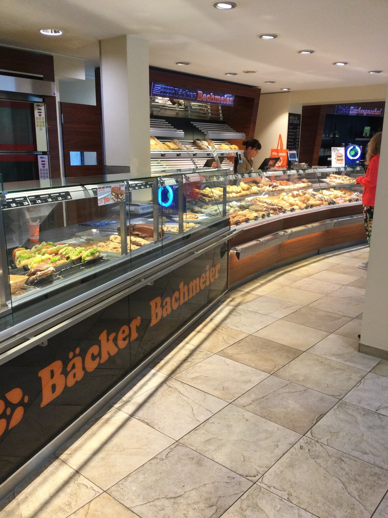 Reisen für Alle - Bäcker Bachmeier Café Wien Bad Füssing